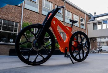 サイクルロード ～自転車への道／いろいろな方法を否定しない｜ Igus: MTRL-bike: リサイクル: プラスチック: 廃棄物: