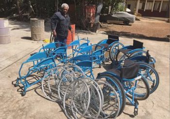 サイクルロード ～自転車への道／新しい人生を最大限に生きる｜ Alex-Lewis: Alex-Lewis-FLOAT: 義肢装具: 四肢切断 ...