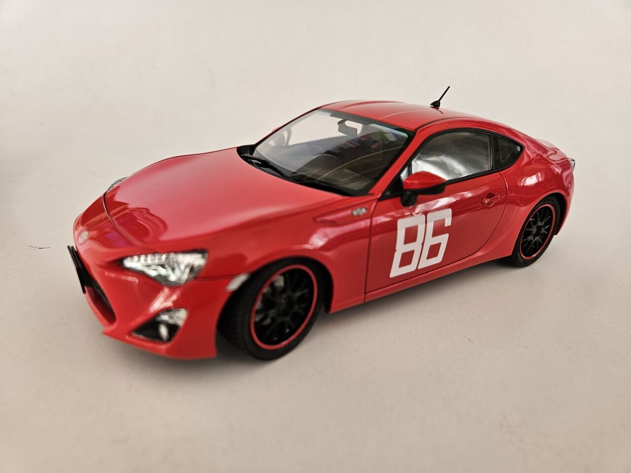 アオシマ 1/24 MFG TOYOTA 86 第1巻 : ムーンフェイズの趣味の小部屋