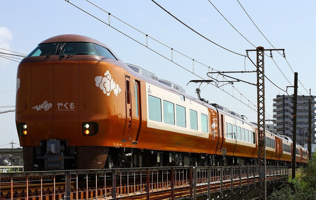 岡山のJR型たち2～273系「やくも」～ : 新適鉄