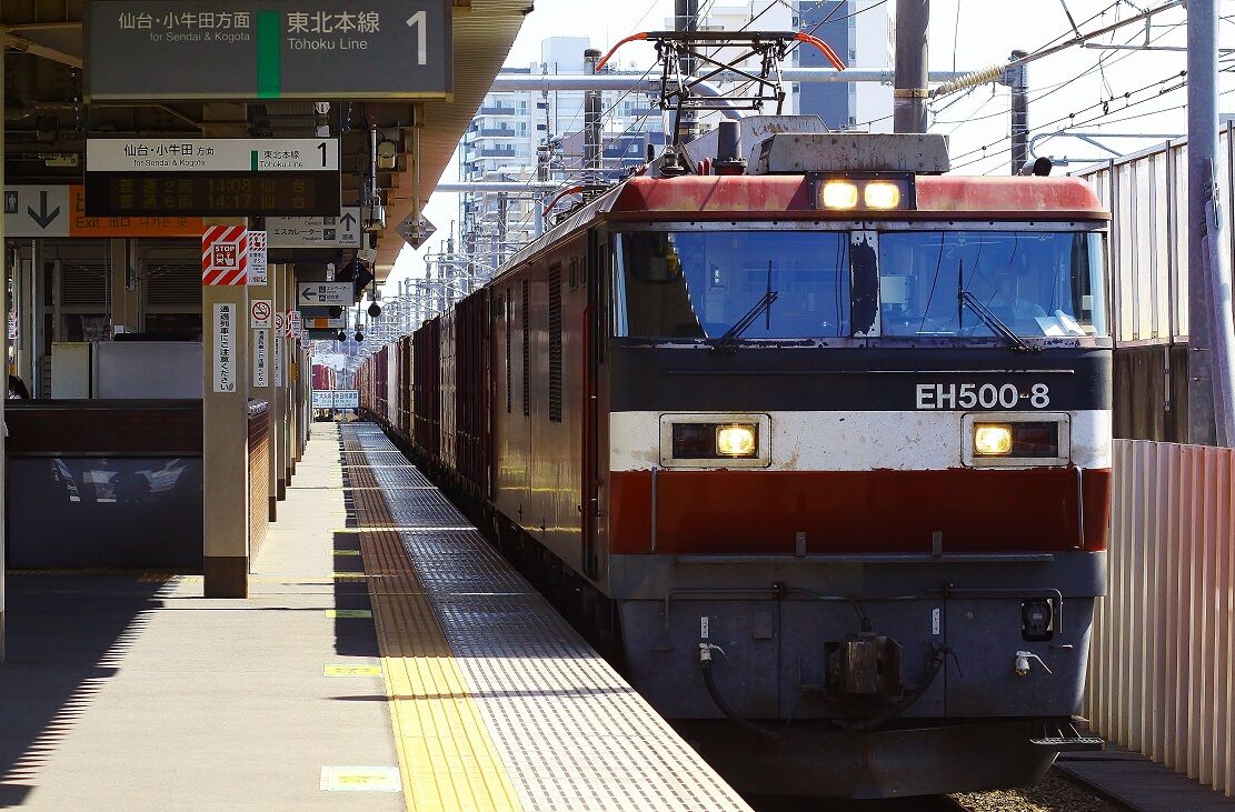 長町でEH500 : 新適鉄