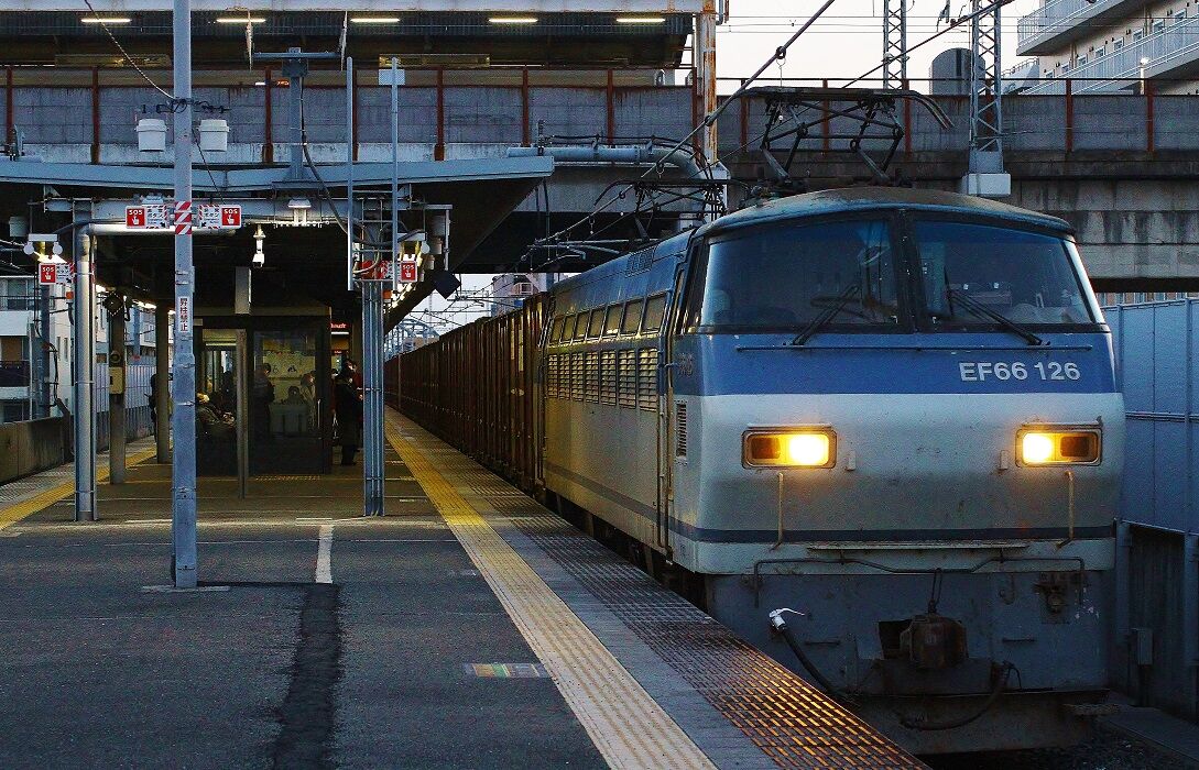 EF66-100の記録537-2 : 新適鉄