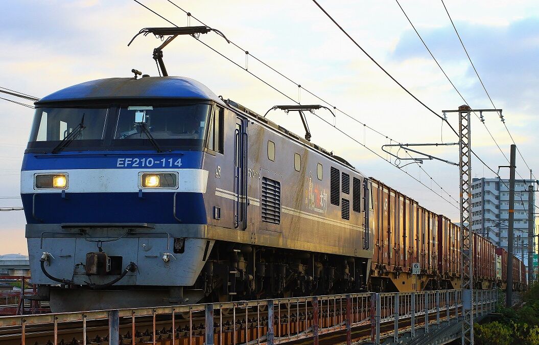 山陽本線貨物撮影(2023,秋)8～EF210-100新塗装～ : 新適鉄