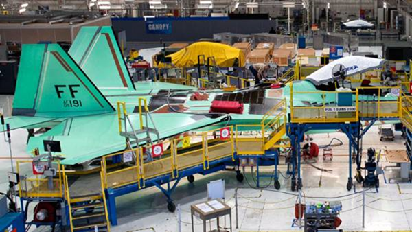 【特報】F-22再生産か？ 日本は再生産したF-22を導入するのか？ : Ddogのプログレッシブな日々＠ライブドアブログ