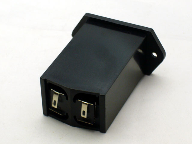 デジットBlog:カートリッジ式で電池交換が容易な埋込型006P用電池ケース