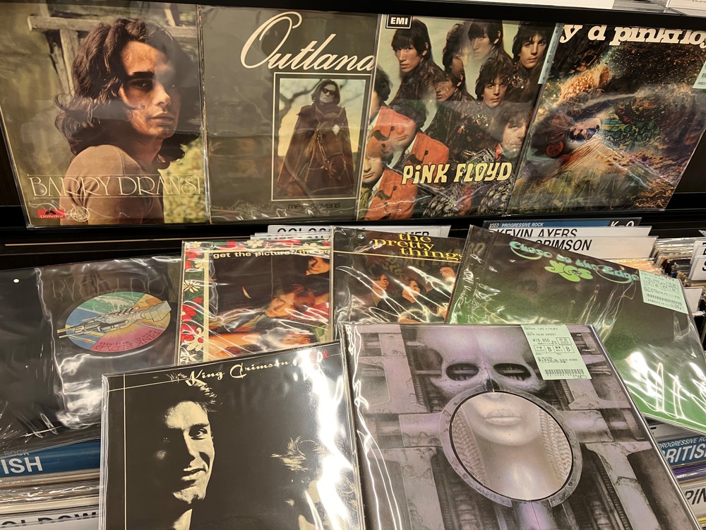 【ロック中古レコード新入荷】新着UKレア盤ご紹介！PINK FLOYD～KING CRIMSON～PRETTY THINGS etc ...