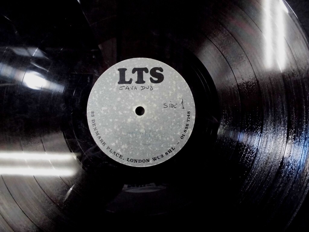 【決算DUB LP最終価格】-オンラインショップ限定ディスカントセール- JAVA JAVA JAVA JAVAのテストプレスを大幅プライスダウン！ : ディスクユニオン新宿ラテン・ブラジル館