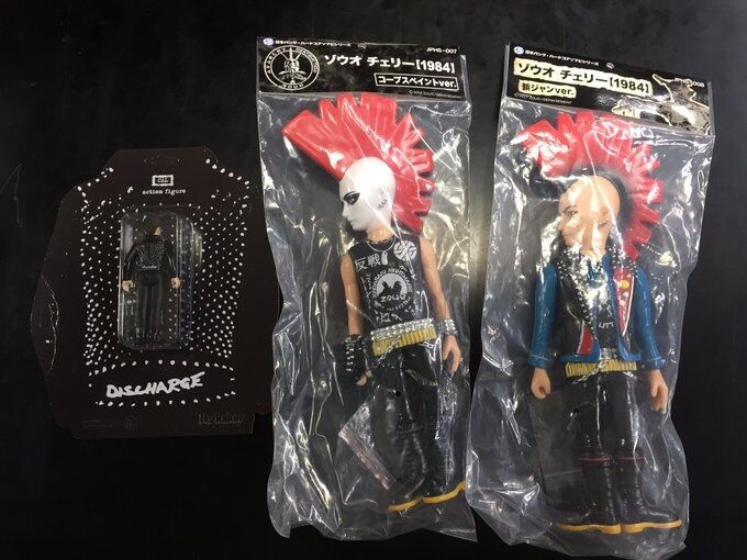 DISCHARGE、ZOUOフィギュア入荷！ : ディスクユニオン新宿パンクマーケット