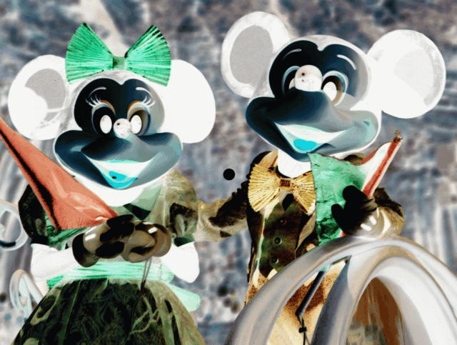 WE LOVE TDR:補色GIF:シンデレラ城 - livedoor Blog（ブログ）