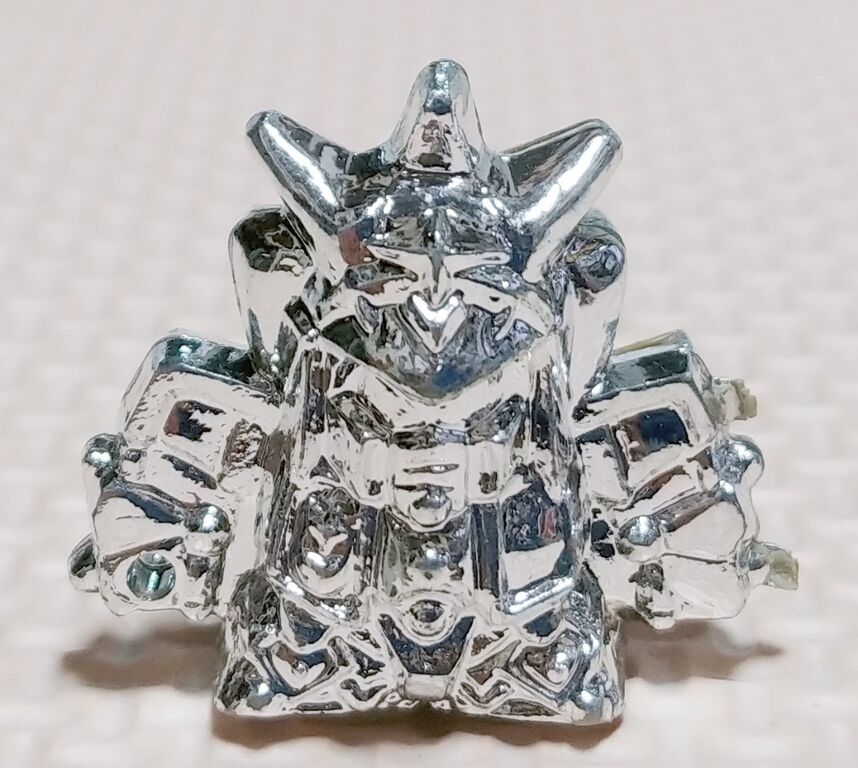 日記 SDガンダムの食玩に入っていたメッキ処理をされた 日記 SDガンダムの食玩に入っていたメッキ処理をされた