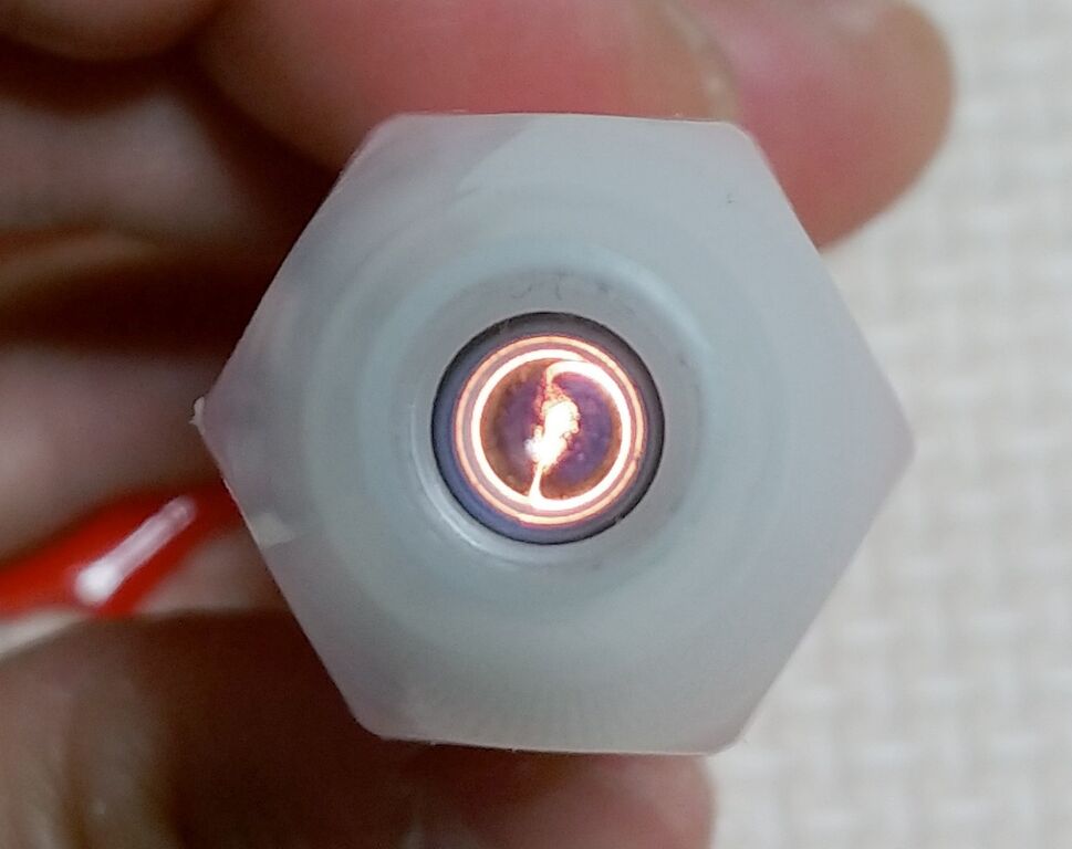 個人的に超懐かしい！ 遊・YOU LIGHT ユーライト 鉛筆型 懐中電灯 駄菓子屋 : トレジャーハンティン部、部長のブログ