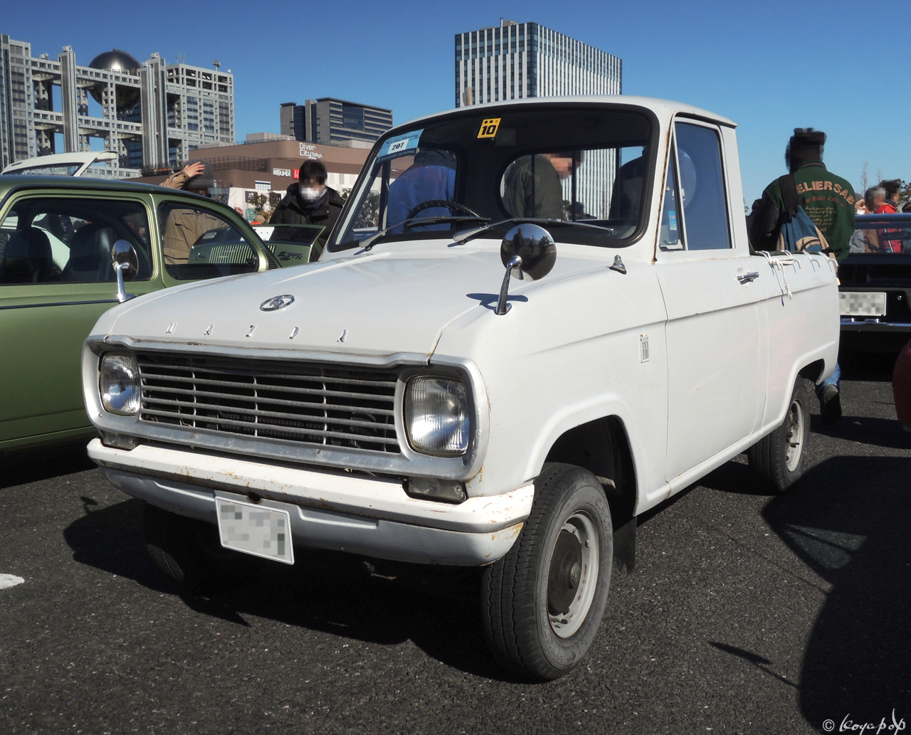 Koyapop’s LIBRARY ☆ BEAUTIFUL CARS +1 ☆ : お台場のマツダ B360