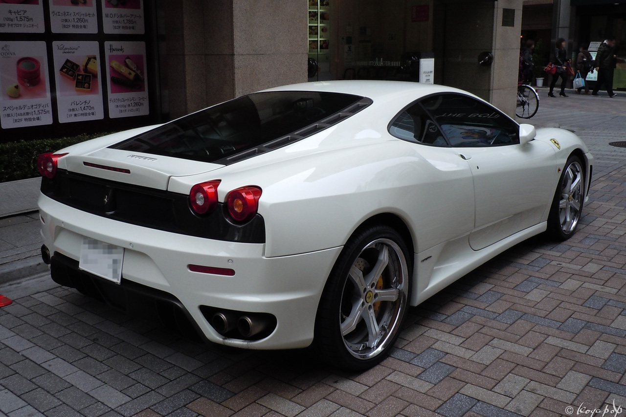 Koyapop’s LIBRARY ☆ BEAUTIFUL CARS +1 ☆ : 新宿三丁目のフェラーリ F430