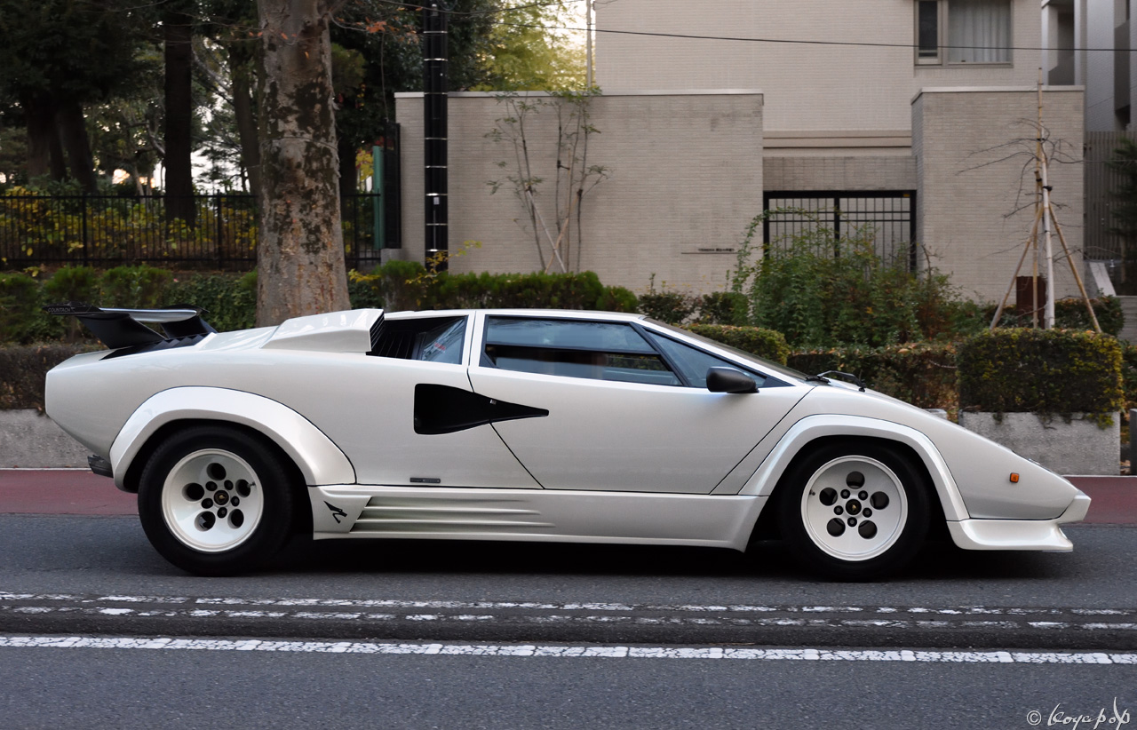 Koyapop’s LIBRARY ☆ BEAUTIFUL CARS +1 ☆ : LAMBORGHINI COUNTACH