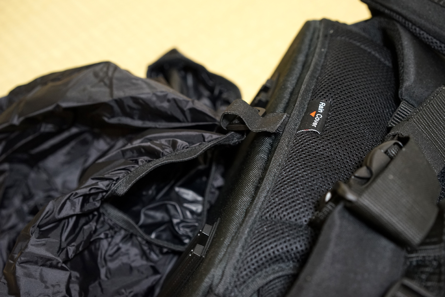 「LCS-BP3」、イベント、旅行に最適なソニーの大容量カメラバッグを買いました。 : 黄昏ドライブイン コスプレカメコはデジタル一眼の夢を見るか？