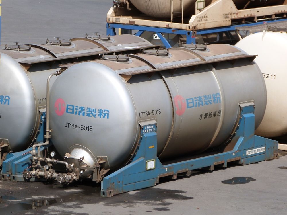 コンテナ日和 : 2012年04月