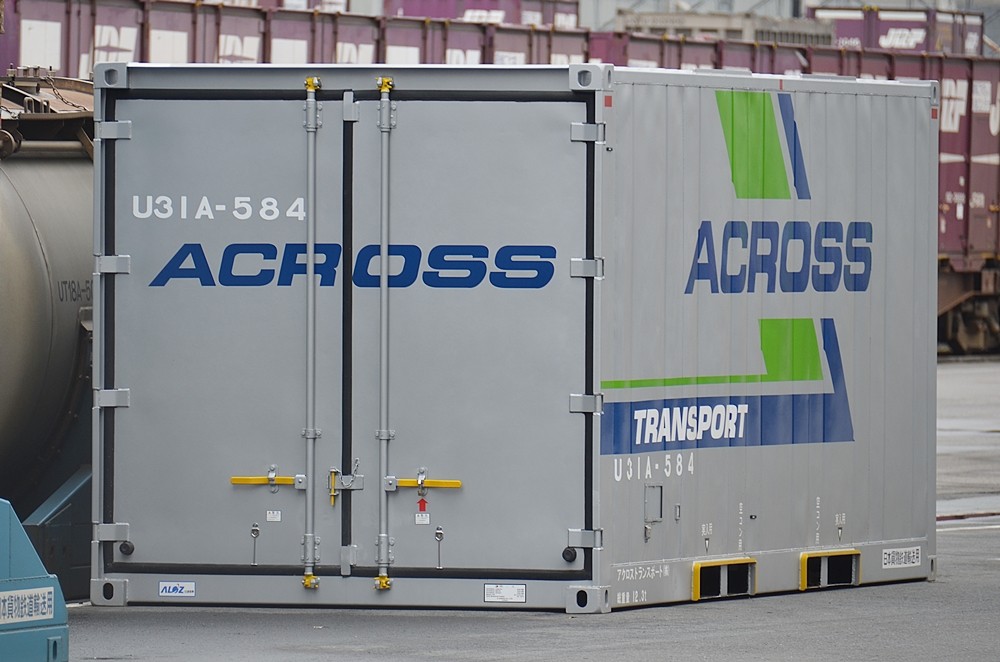 コンテナ日和 : U31A-584