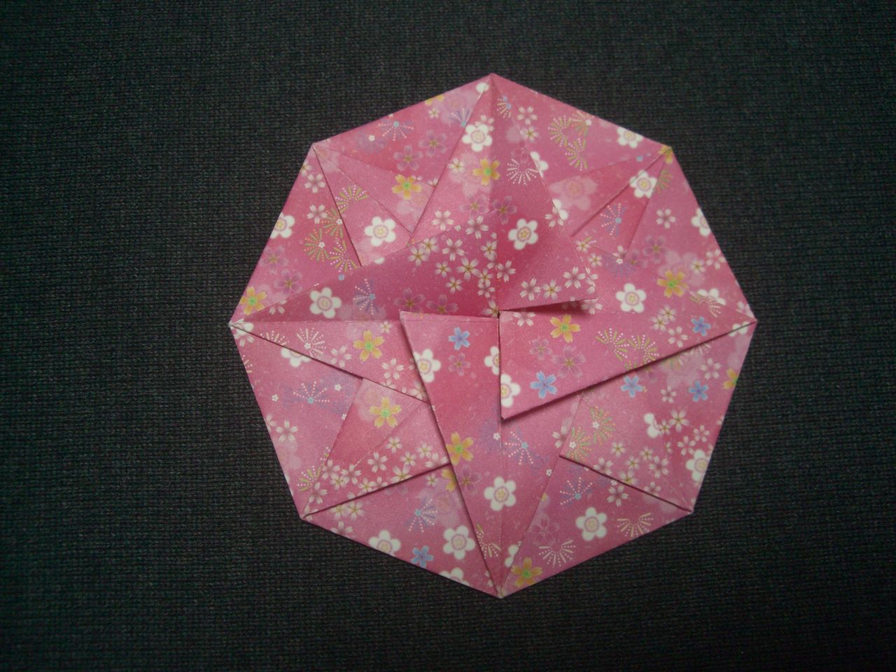 ebisuchachaのブログ : origami おりがみ遊び(500回目になりました・八角形の包み4種)