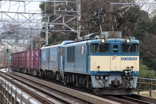 写メ鉄:中央本線浅川鉄橋で83レ（EF641012）