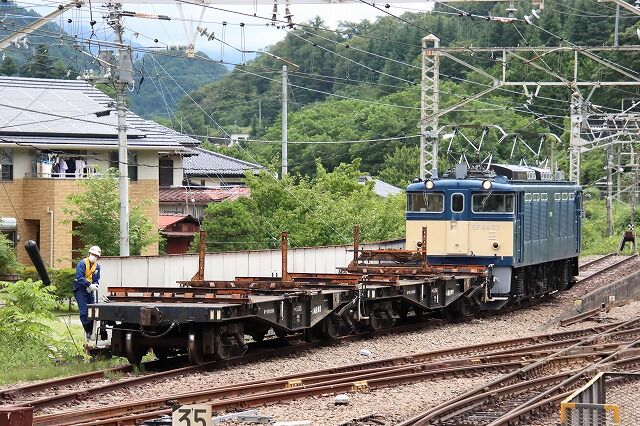 写メ鉄:EF6437初狩工臨チキ返空