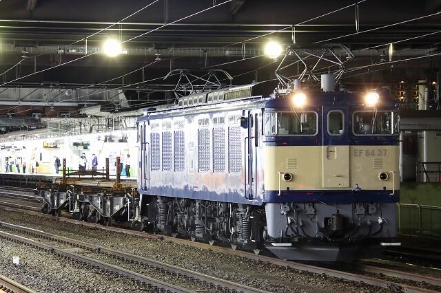 写メ鉄:EF6437初狩工臨＆韮崎工臨
