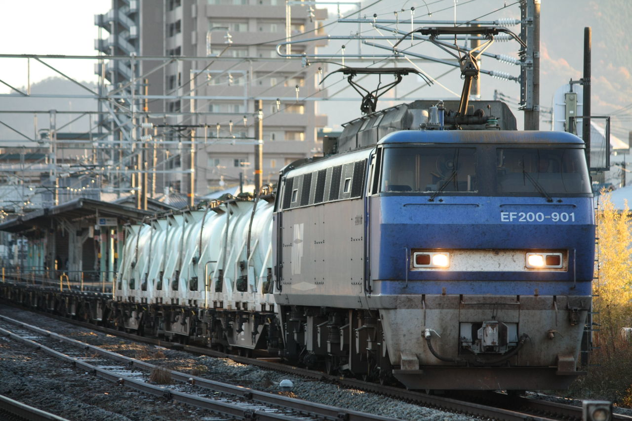 晴海の備忘録 : EF200-901+テレフタル酸コンテナ