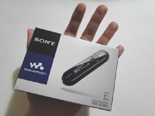 さくの家電のーと : 着せ替えウォークマン第2弾 NW-E040シリーズ