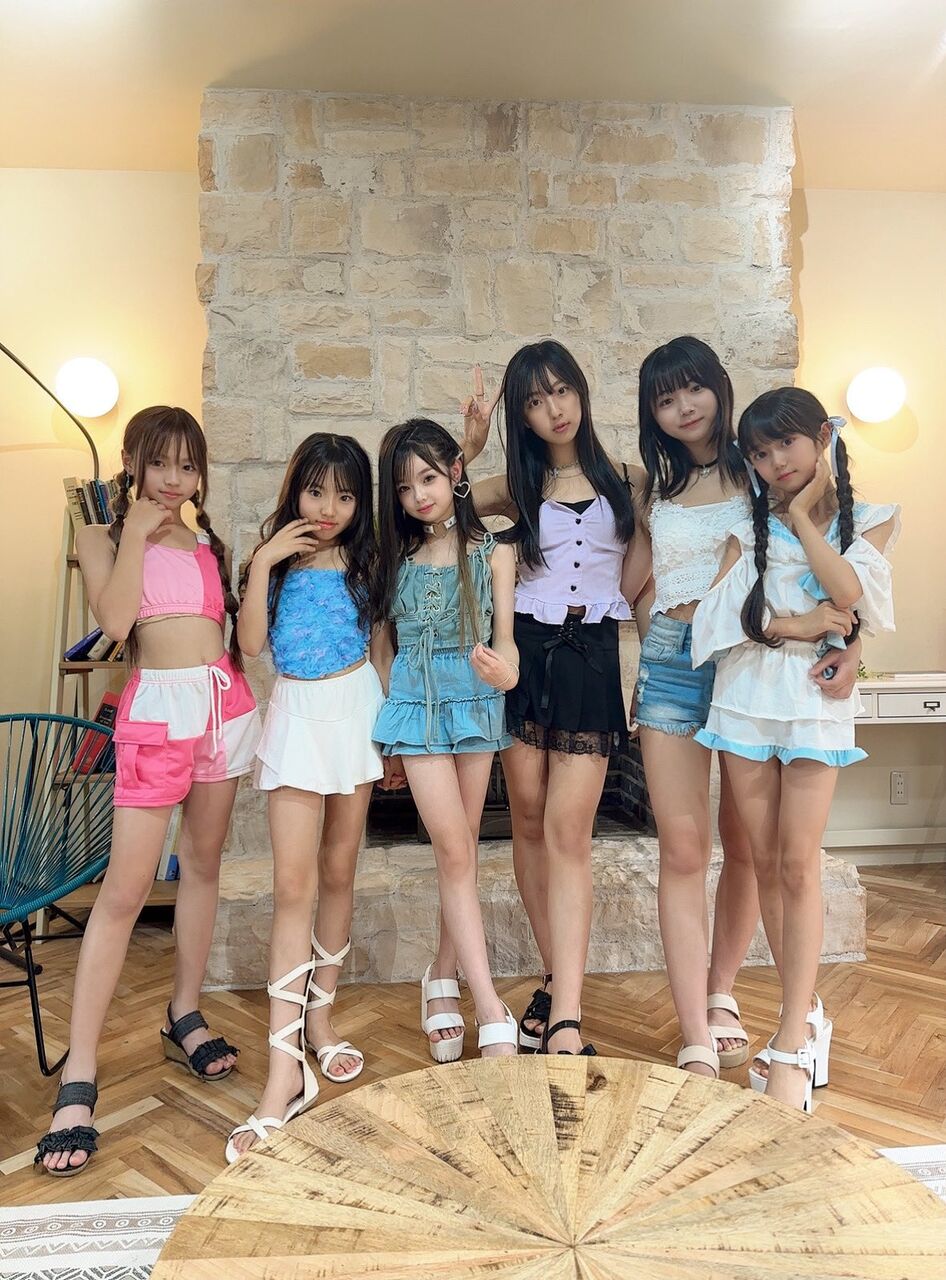 【朗報】ジュニアアイドルさん、素晴らしいスタイルを披露する : お笑い芸人まとめブログ