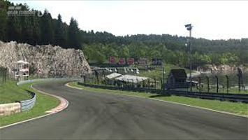 Mid-Field Raceway : レースシムだってば！