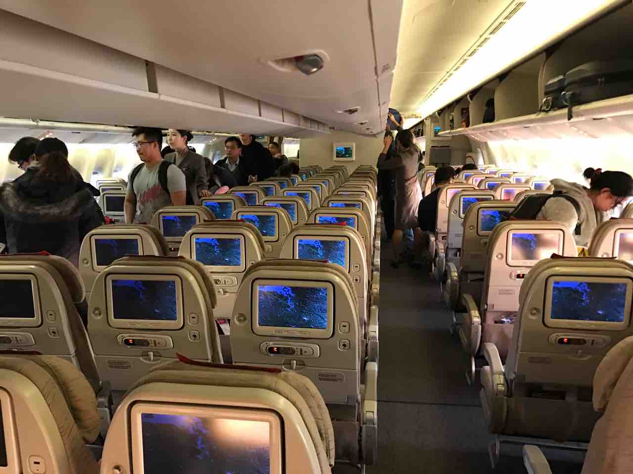 アシアナ航空OZ271便にてシアトルからソウル仁川まで出張！ : 日式社畜榎田の諸国漫遊記