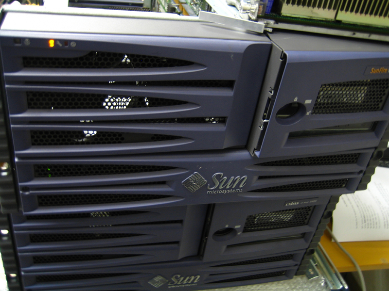 似非管理者の寂しい夜:Sun Fire V480をセットアップしたよ - livedoor Blog（ブログ）