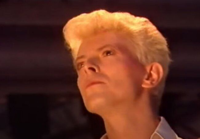 ettomio ニュース斜め読み : 動画「David Bowie Live Sydney 1983 Full concert (Pro-Shot Video)」
