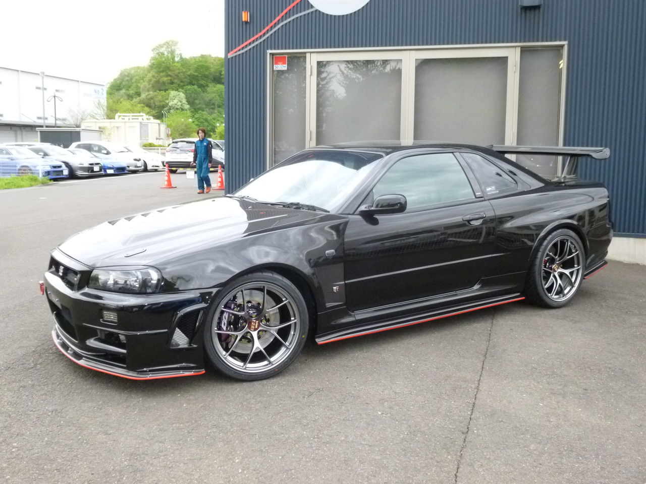 BNR34 GTR : SCREEN D2JAPAN パーツ取り付け日記