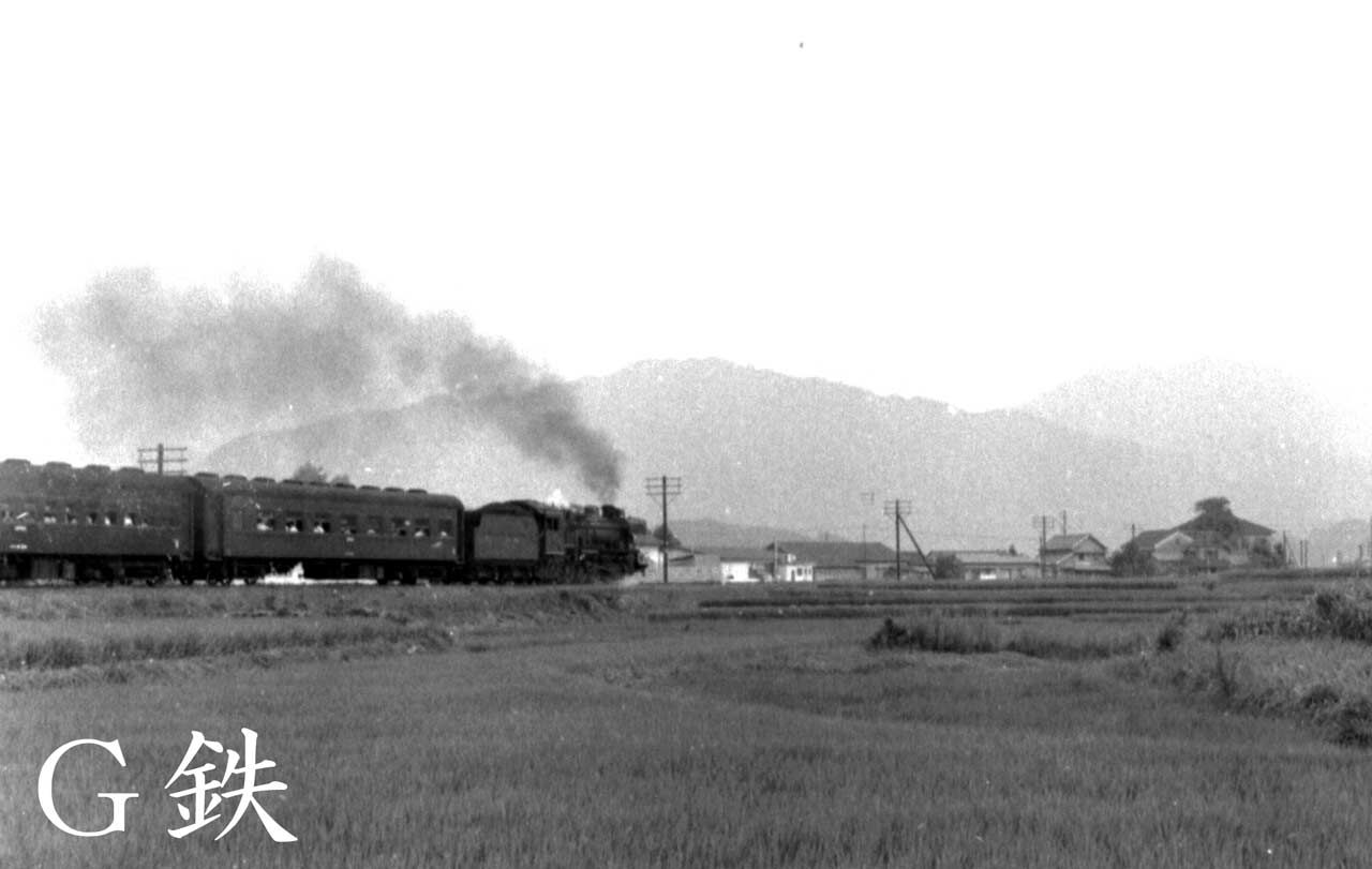 最後の夏 行きかうD60たち 久大本線 賀来 1970年8月 : G鉄グラフィティ