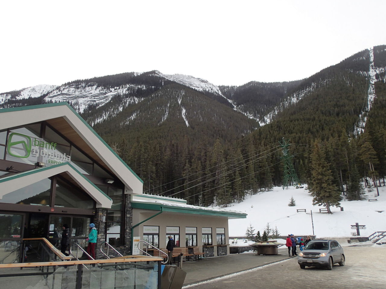 Explorer Canada Holidays Blog : 12/30 冬のカナディアンロッキーツアー