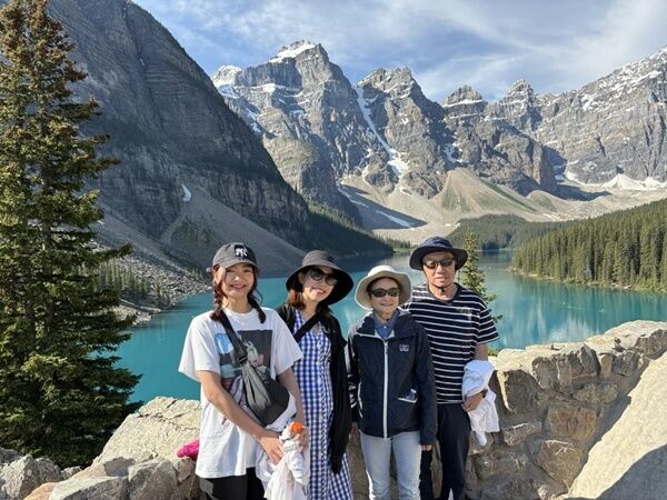 Explorer Canada Holidays Blog : 2025 7/2 ヨーホー国立公園とモレーン湖+渓谷散策ツアー