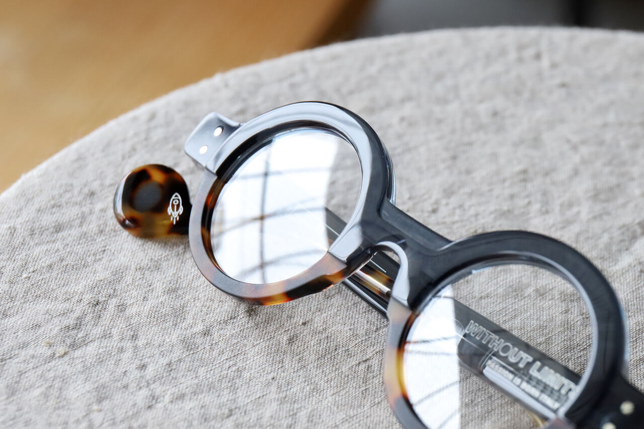 JEAN PHILIPPE JOLY：ジャンフィリップジョリー " WITHOUT LIMITS " 丸眼鏡、カラフルな視点でフレンチブランドを楽しむ | 熊本のメガネ・サングラスとコーヒーの ...