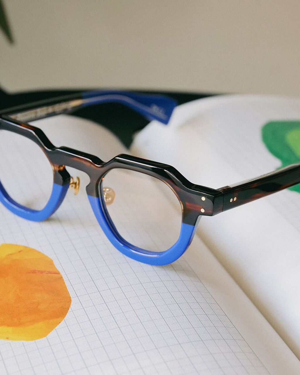 Filton × JEAN PHILIPPE JOLY " Bouton's " ユニークな色の切り替えが、動きと個性を感じさせる新色が登場 ...