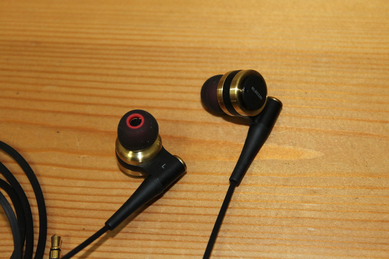 デジPC記 : 直径12.5mmドライバーのエレコムのハイレゾ対応イヤホン EHP-CH2000S