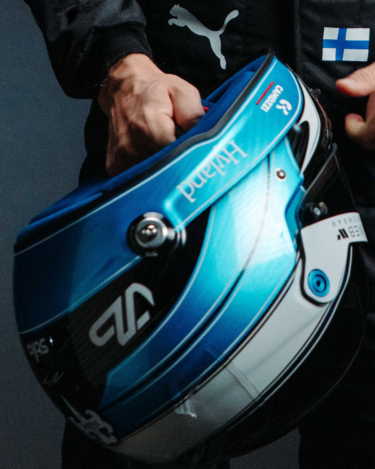 ヴァルテリ・ボタス 2023年F1ヘルメット写真 : F1通信jp