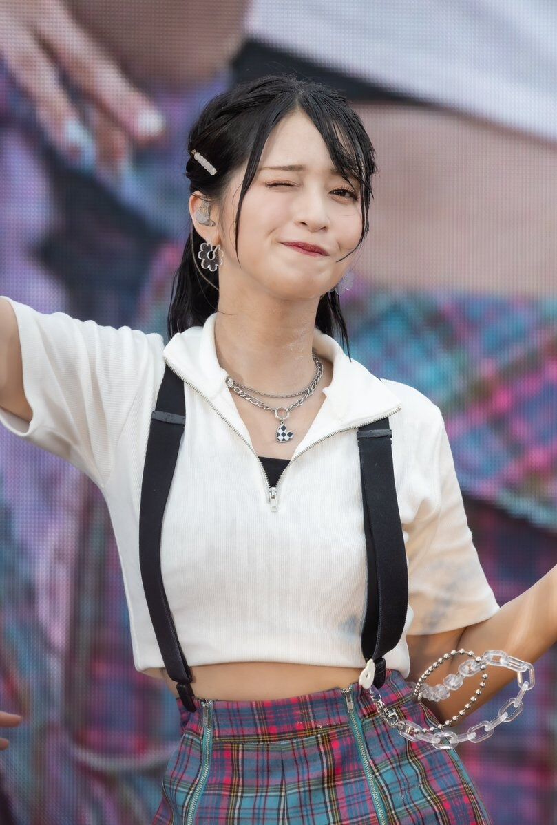 【画像あり】=LOVE・佐々木舞香の透明感のある身体がエロい！【2025年7月】 : FACESWITCHと芸能人の乳首を追い求めて