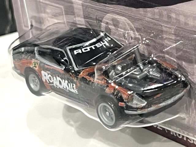 FAIRLADY Z fan : Hotwheels ROADKILL ROTSUN CUSTOM '71 DUTSUN 240Z