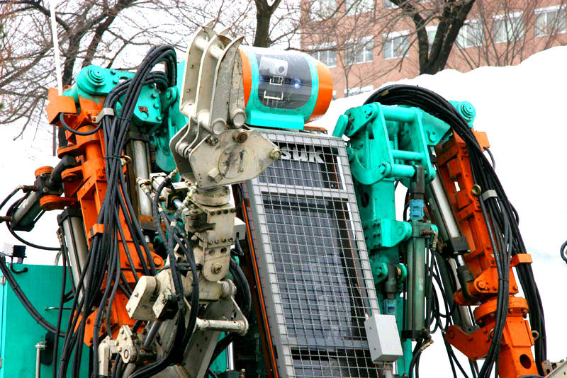 ガ、ダンダム!? 日本が開発した世界最大級のロボット「T-52 援竜」 : フィストリア