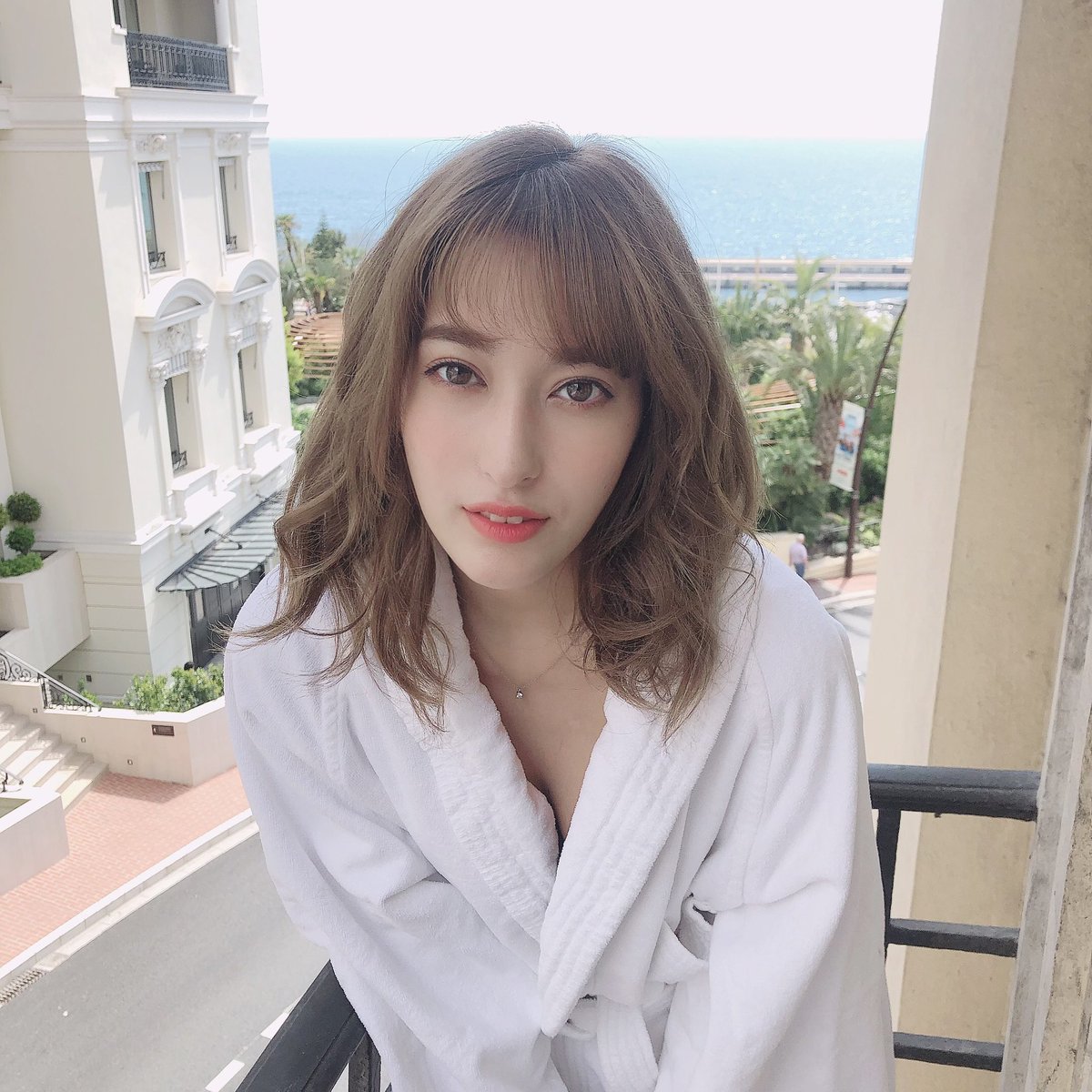【女神の誘惑】 「悩殺ヒップ」元akb48平田梨奈(22)、fカップb87・w62・h95超絶ダイナマイトボディにノックアウト! [ジョー