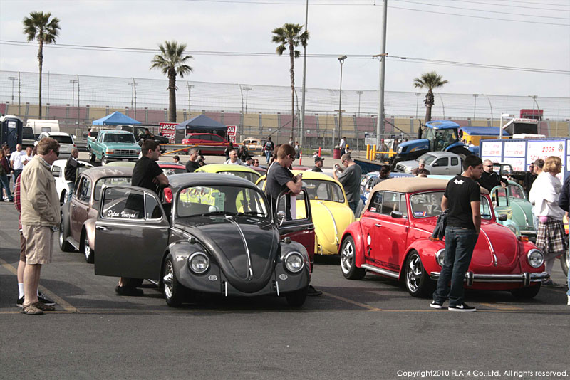 Today's FLAT4: BUG-IN 35イベントレポート 第一弾！