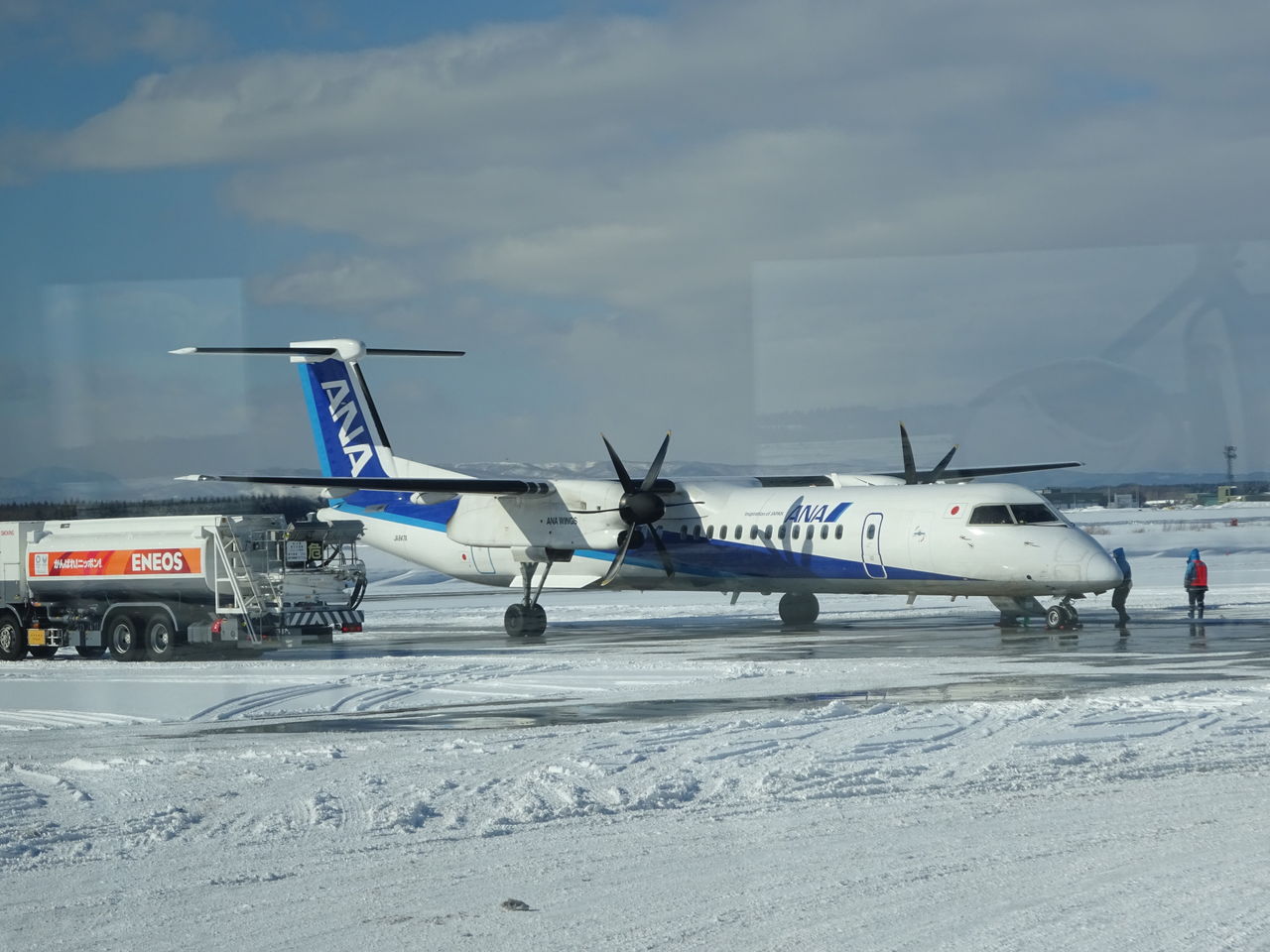 [2017-04-02]170203 ANA4865 CTS-MMB Y Q84 : FLY! FLY HIGH!!