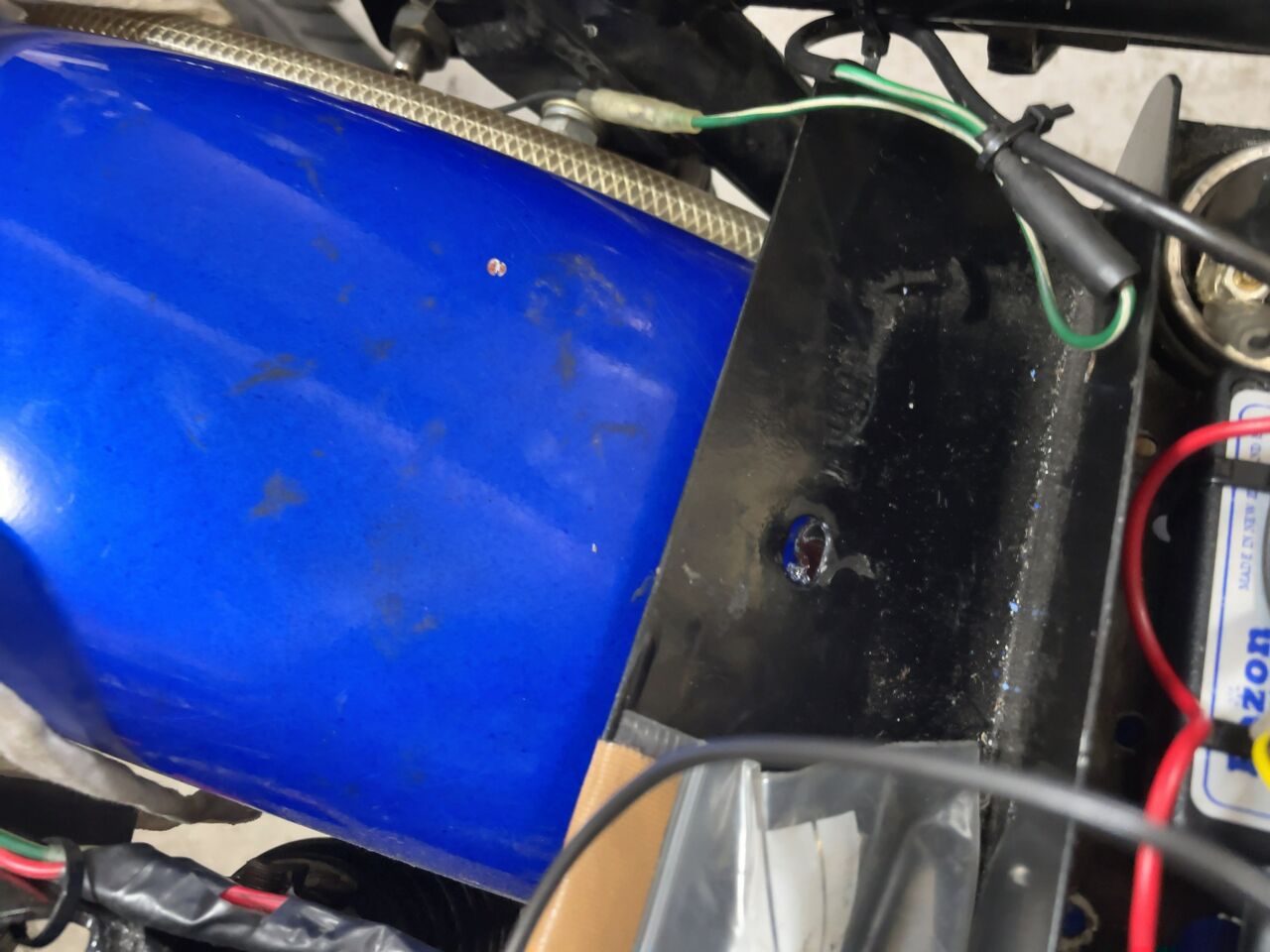 Pazonイグニッションの取り付け2 : 横浜市の英車修理屋FlyerMotorcycleWorkshop