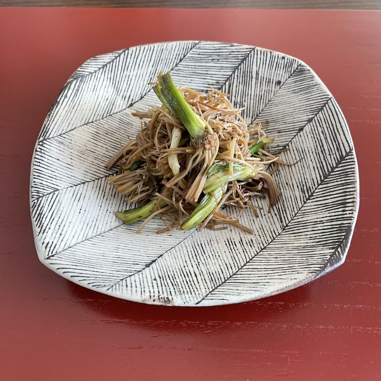 23/02/05 Sun 芹そばと芹の根のきんぴら、ワカサギフライとあさりの酒蒸し。 : Foodiary