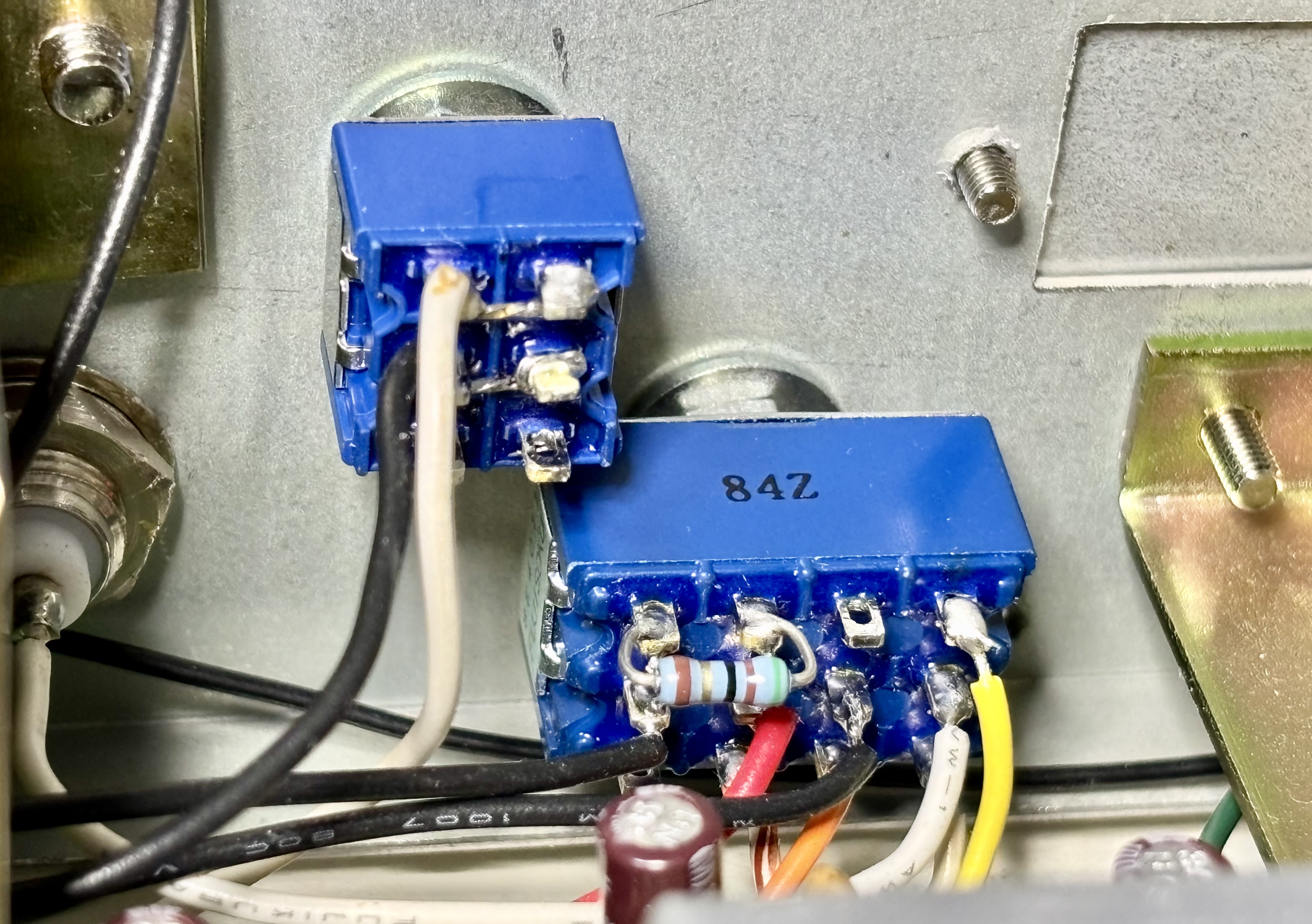たまには測定器でもいいですか？「National VP-4546A：基準発振信号の分岐回路をスプリッターからデバイダーに変更しました ...