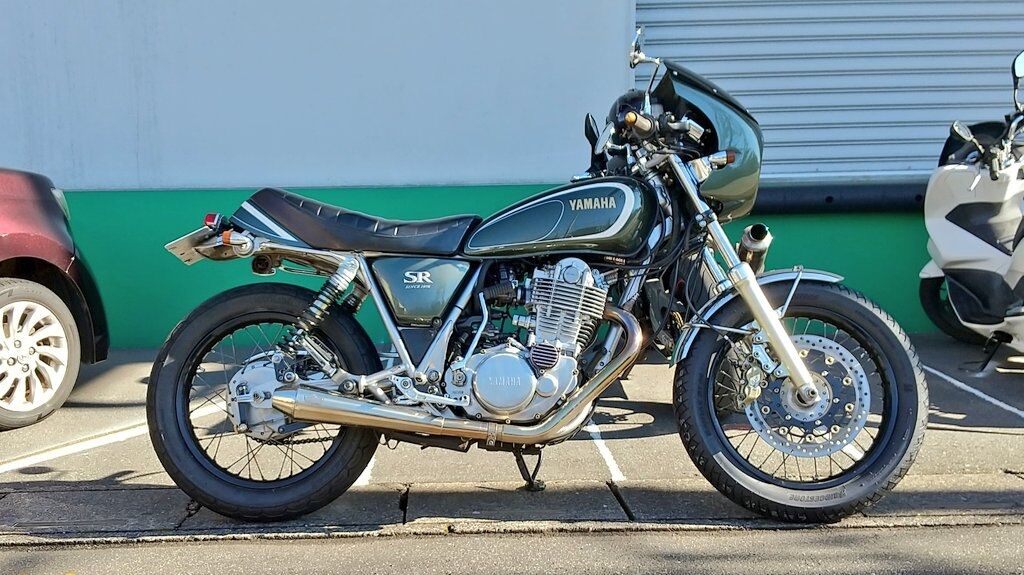 SR400 タイヤ交換 : foxyの日常 SR400fiでトコトコ
